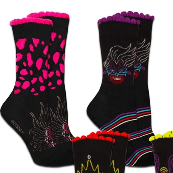 Disney | Accessories | Disney Villains Socks Cruella | Poshmark